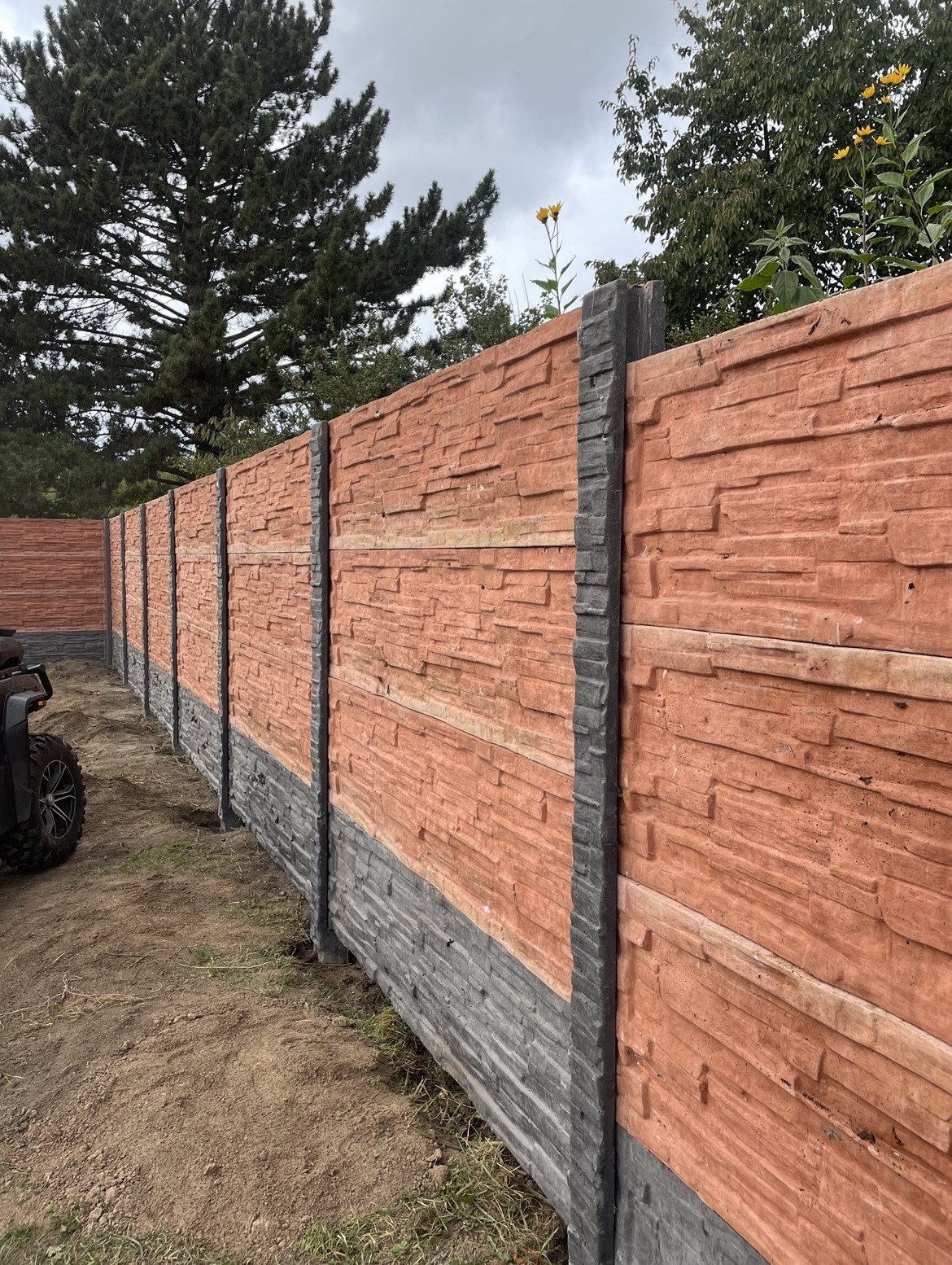 Ploty Kolín - Hlavní stránka - Betonové, 3D a pletivové ploty